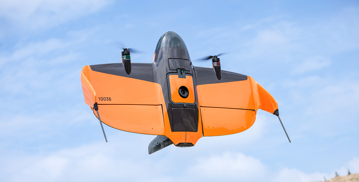 Drone VTOL (ADAV) WingtraRAY pour la topographie et la cartographie ...